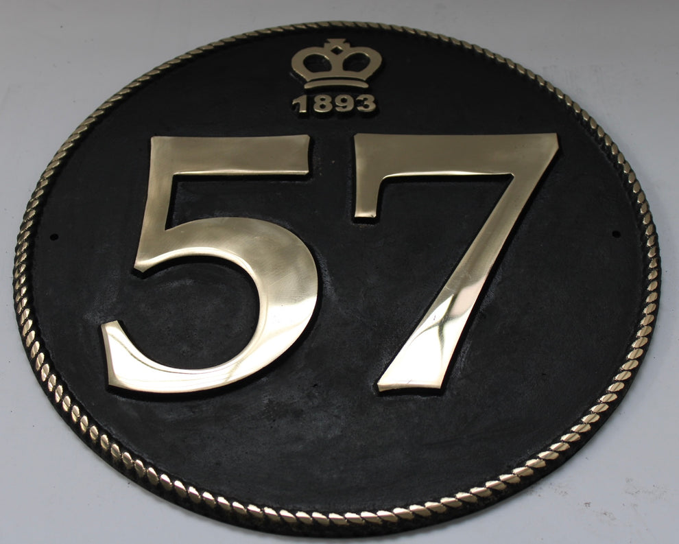 Bronze circle plaque with Rope Border